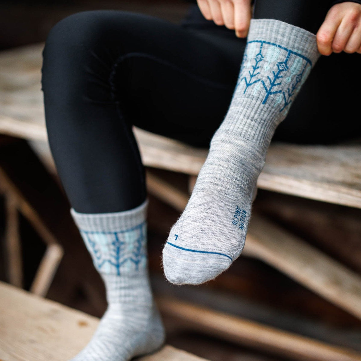 Abisko Merino Socks - Frost – Alpine Nation Outdoor Clothing